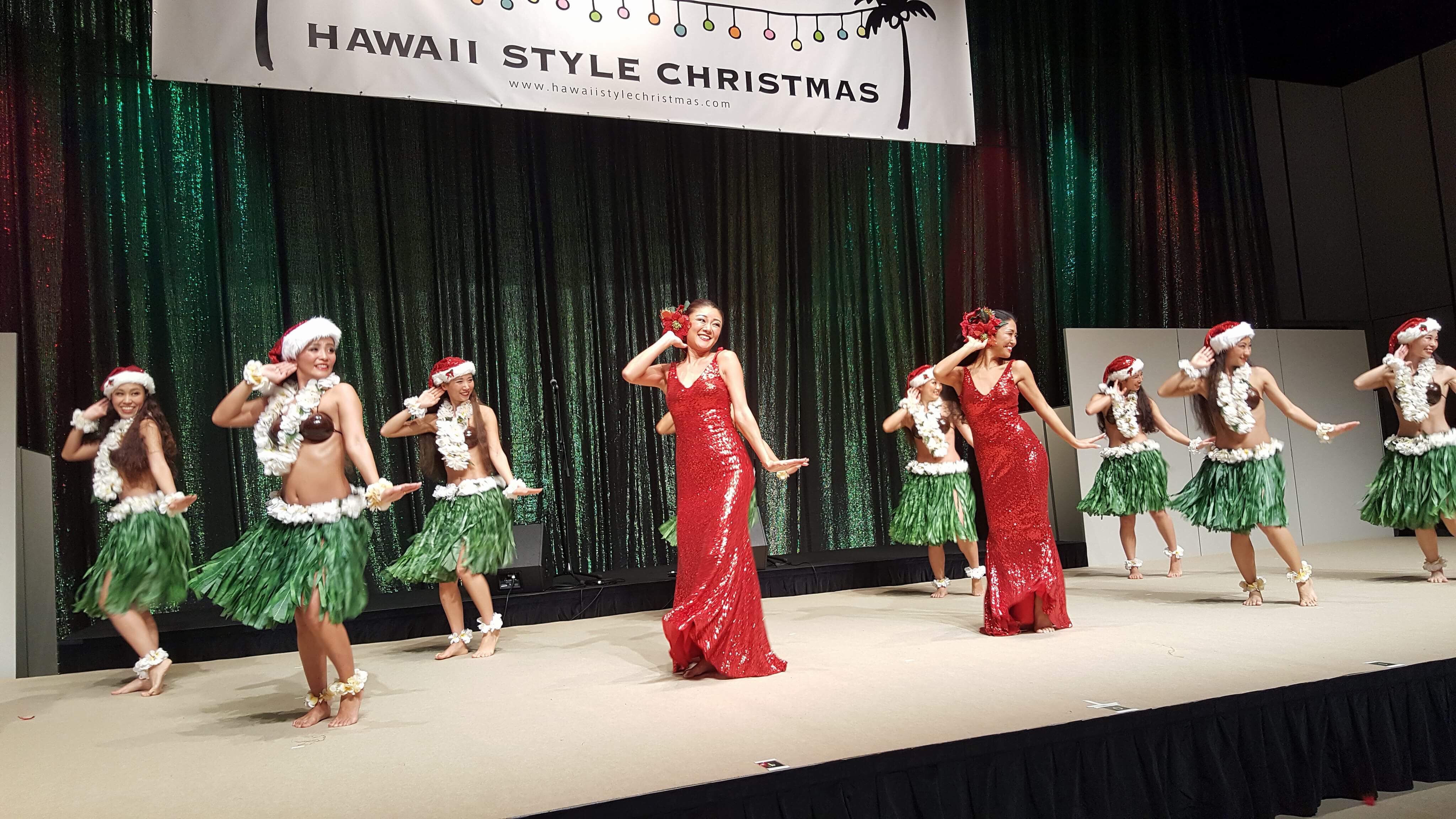 Hawaii Style Christmas | Halau o Ka Manu Hula Le'a
